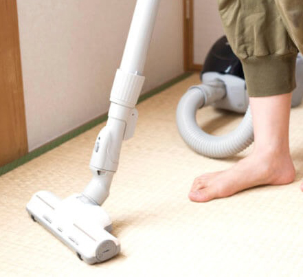 How to care for Tatami Rush rug mat ! | Tokyo Store | Tatami Mat, Sake Cup