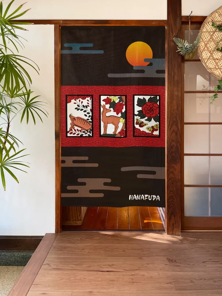 Noren Tapestry Hanafuda Inoshikachou Wild boar deer butterfly Design ...
